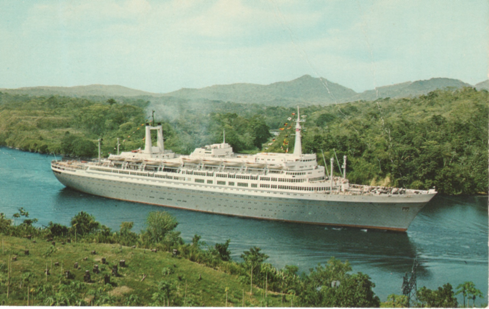 ssRotterdam in Panamakanaal | Friends of steamship Rotterdam